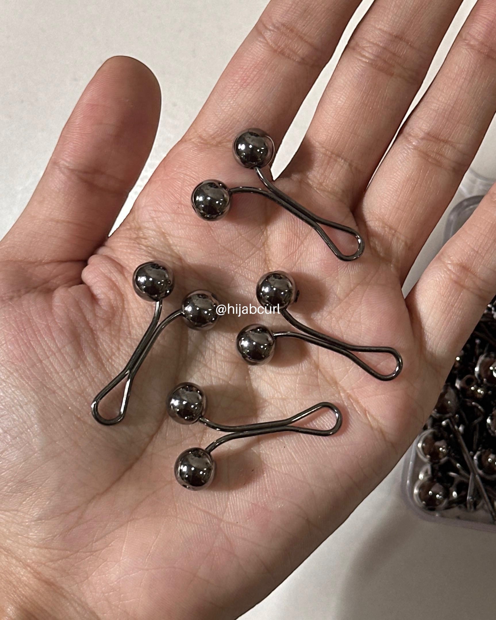 Lupe Pin - Pack of 4 – HIJAB CURL